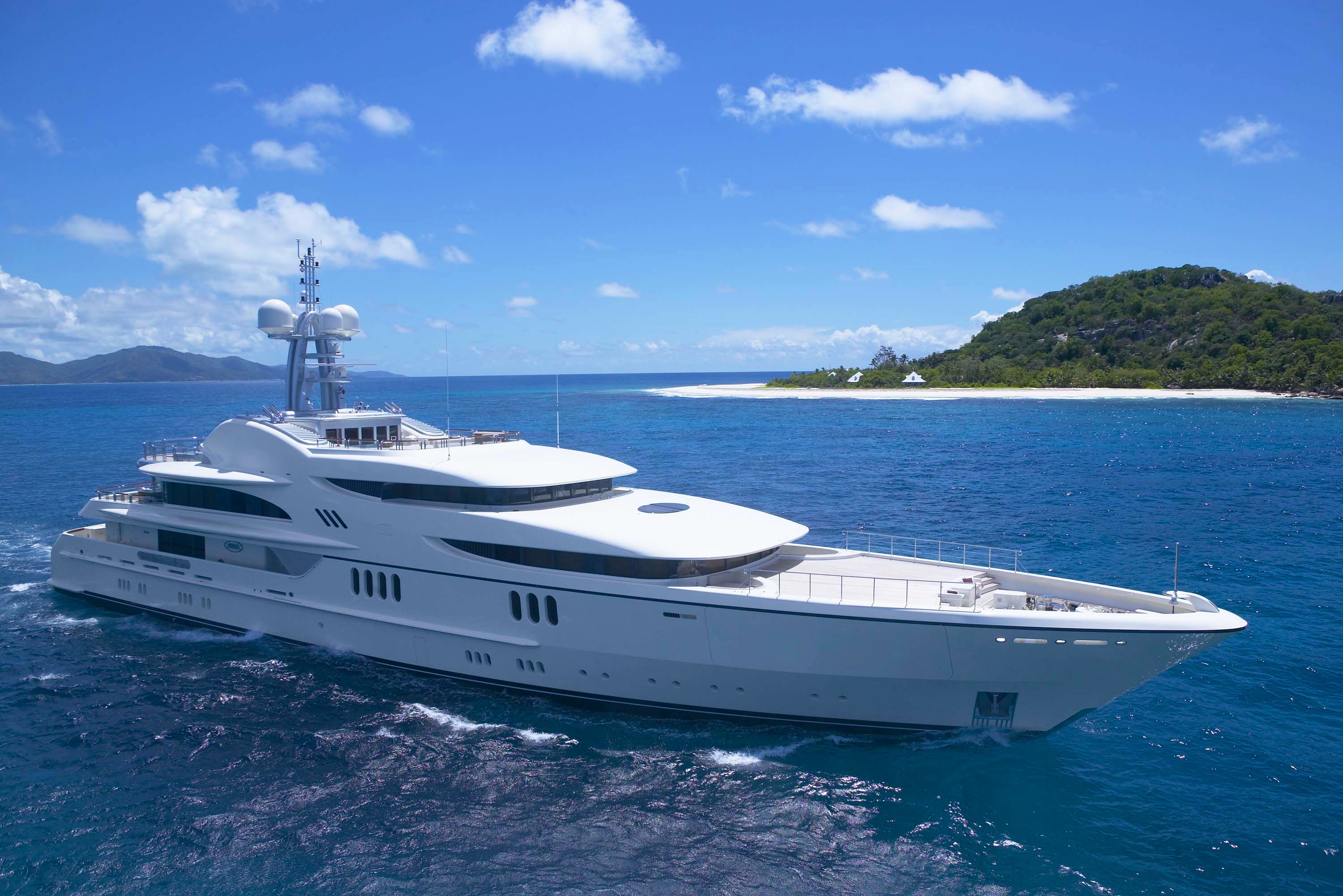 Yacht ANNA I, Feadship | CHARTERWORLD Luxury Superyacht Charters